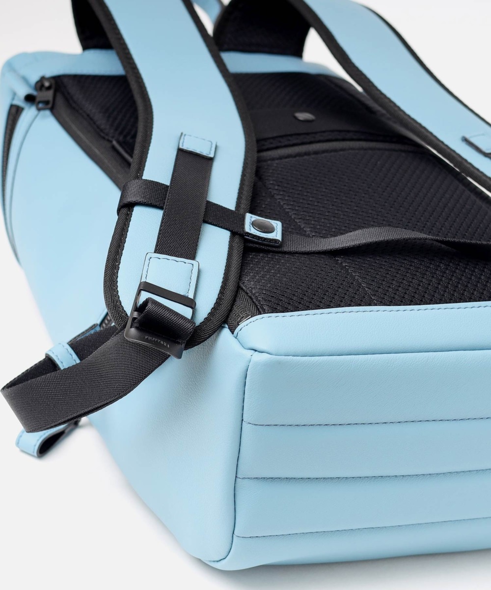 レザーリュック A4 / 17L / FUJITAKA フジタカ 公式 / 本革